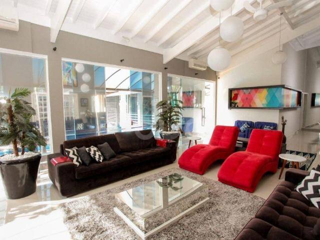 Casa para Venda/Aluguel com 5 quartos, 609 m² por R$ 2.500.000