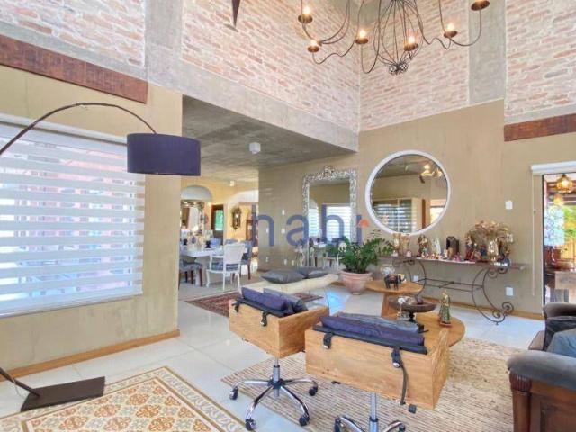 Casa para Venda/Aluguel com 5 quartos, 648 m² por R$ 7.000.000