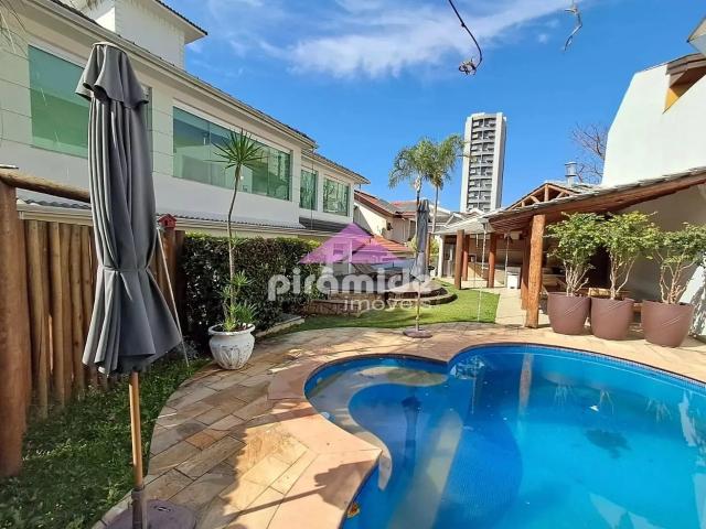 Casa para Venda/Aluguel com 5 quartos, 745 m² por R$ 6.000.000