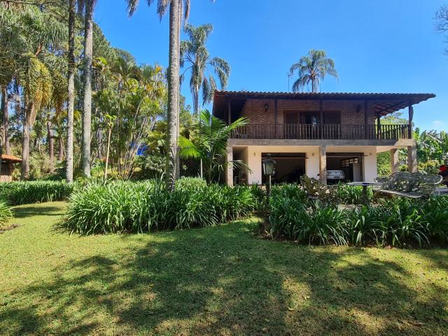 Casa para Venda/Aluguel com 5 quartos, 756 m² por R$ 25.000.000