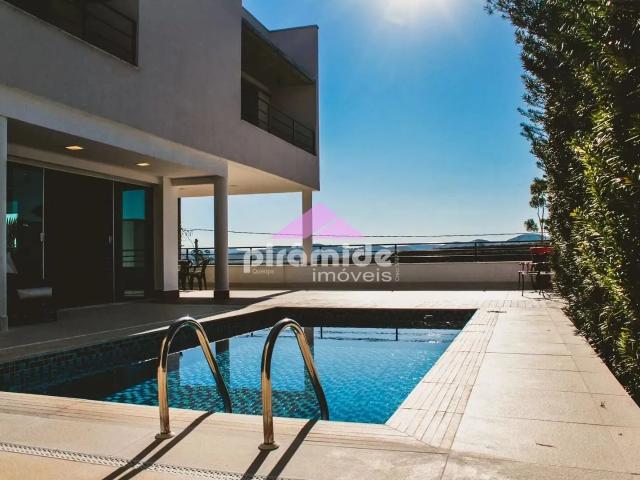 Casa para Venda/Aluguel com 6 quartos, 550 m² por R$ 5.500.000