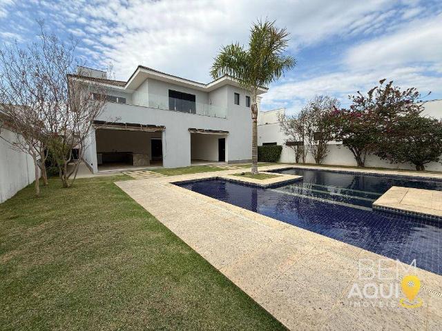Casa para Venda/Aluguel com 6 quartos, 610 m² por R$ 5.200.000