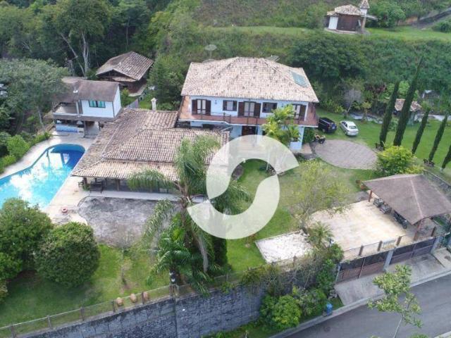 Casa para Venda/Aluguel com 8 quartos, 1500 m² por R$ 16.500.000