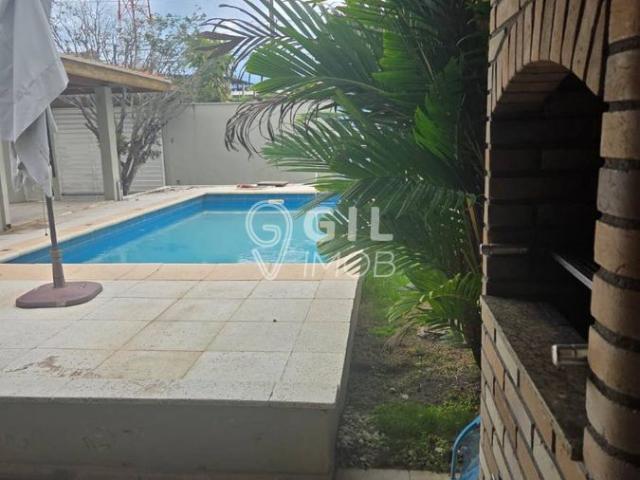 Casa para Venda/Aluguel com 2 quartos, 113 m² por R$ 852.000
