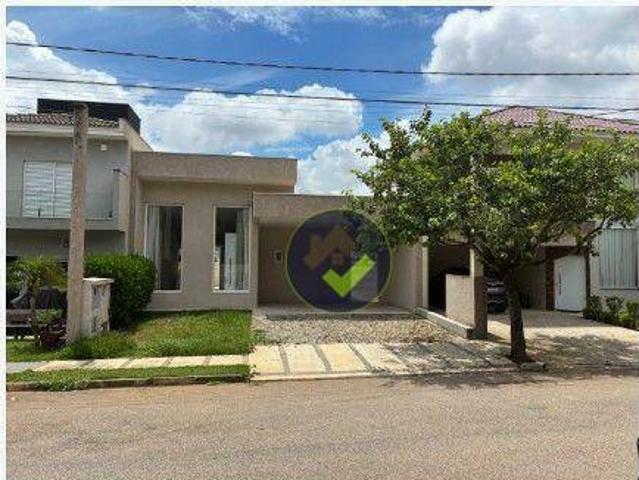 Casa para Venda/Aluguel com 2 quartos, 142 m² por R$ 1.600.000