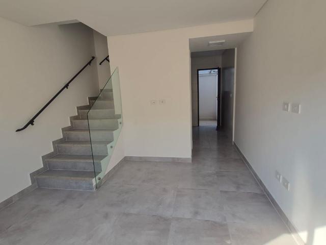 Casa para Venda/Aluguel com 2 quartos, 55 m² por R$ 310.000