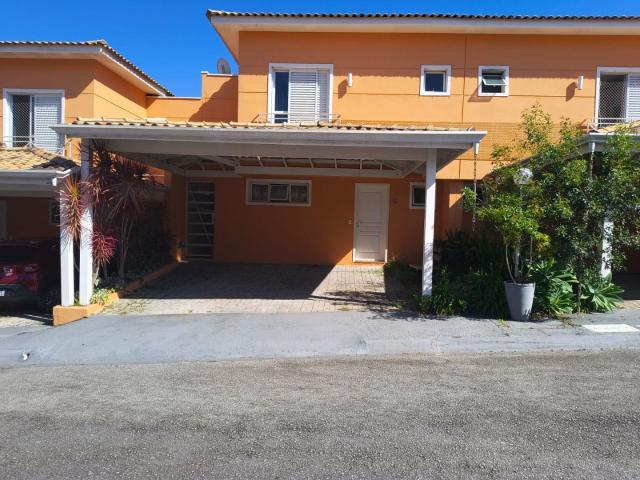 Casa para Venda/Aluguel com 3 quartos, 106 m² por R$ 850.000