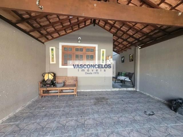Casa para Venda/Aluguel com 3 quartos, 107 m² por R$ 750.000
