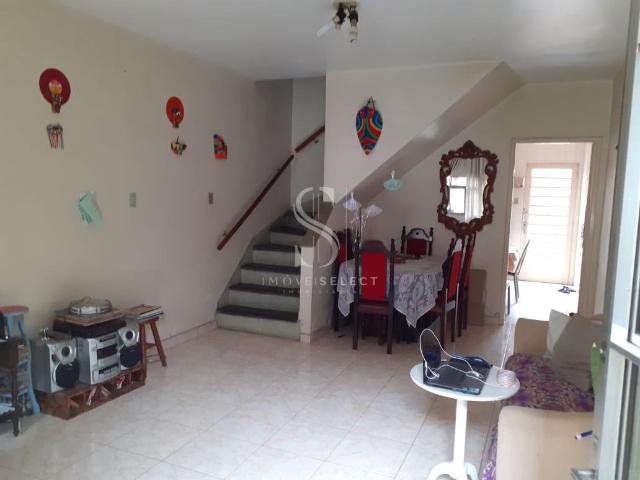 Casa para Venda/Aluguel com 3 quartos, 100 m² por R$ 750.000