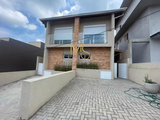 Casa para Venda/Aluguel com 3 quartos, 125 m² por R$ 1.100.000