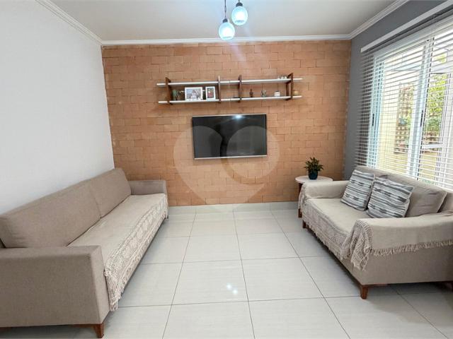 Casa para Venda/Aluguel com 3 quartos, 128 m² por R$ 1.290.000