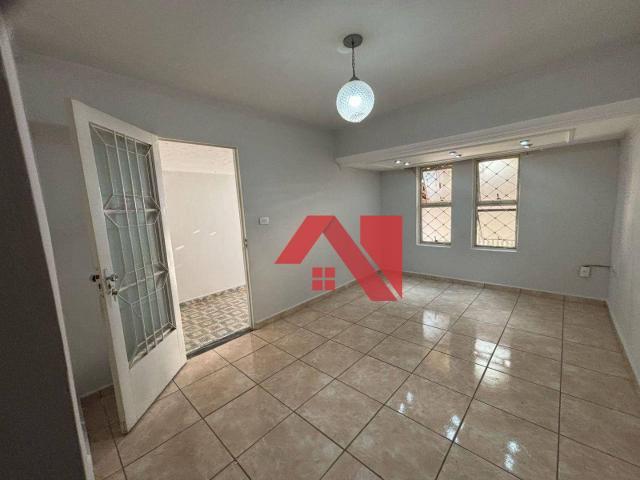Casa para Venda/Aluguel com 3 quartos, 120 m² por R$ 320.000