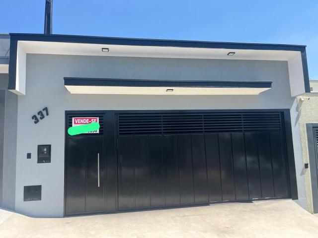 Casa para Venda/Aluguel com 3 quartos, 135 m² por R$ 850.000
