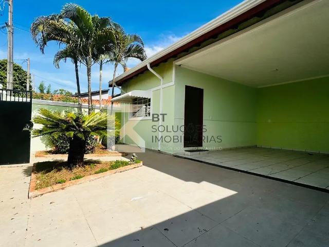 Casa para Venda/Aluguel com 3 quartos, 147 m² por R$ 980.000