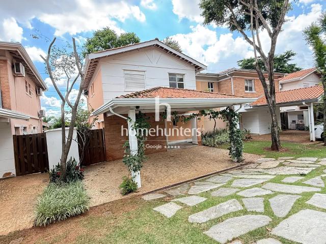 Casa para Venda/Aluguel com 3 quartos, 175 m² por R$ 2.300.000