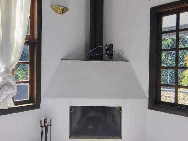 Casa para Venda/Aluguel com 3 quartos, 200 m² por R$ 850.000