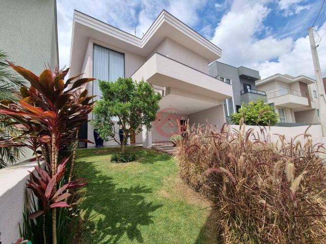 Casa para Venda/Aluguel com 3 quartos, 247 m² por R$ 2.250.000