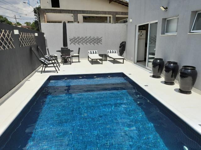Casa para Venda/Aluguel com 3 quartos, 260 m² por R$ 1.600.000