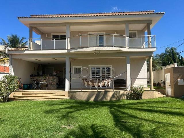 Casa para Venda/Aluguel com 3 quartos, 275 m² por R$ 1.400.000