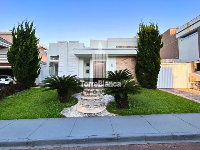 Casa para Venda/Aluguel com 3 quartos, 277 m² por R$ 2.900.000