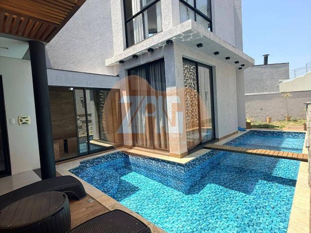 Casa para Venda/Aluguel com 3 quartos, 290 m² por R$ 2.300.000