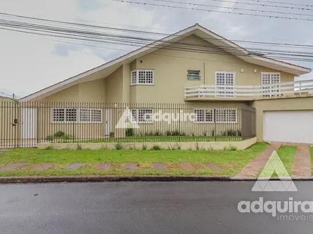 Casa para Venda/Aluguel com 3 quartos, 350 m² por R$ 1.800.000