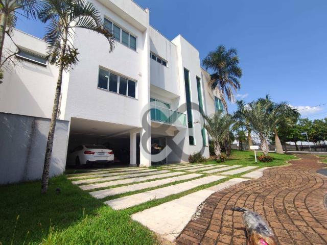 Casa para Venda/Aluguel com 3 quartos, 365 m² por R$ 1.999.000