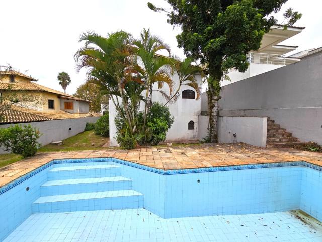 Casa para Venda/Aluguel com 3 quartos, 400 m² por R$ 1.500.000