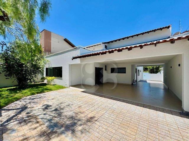 Casa para Venda/Aluguel com 3 quartos, 500 m² por R$ 1.990.000