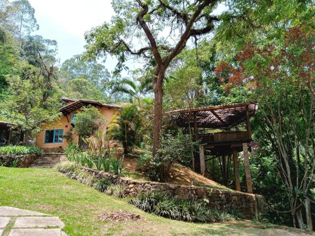 Casa para Venda/Aluguel com 3 quartos, 560 m² por R$ 1.600.000