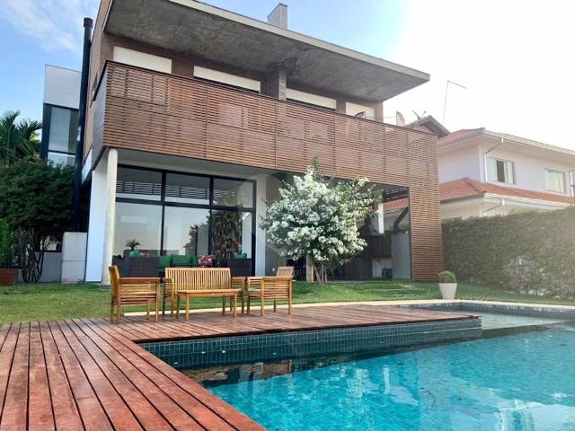 Casa para Venda/Aluguel, 504 m² por R$ 6.000.000