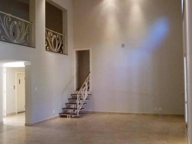 Casa para Vender de 05 Quartos em Condomínio Fechado no Bairro Ribeirânia em Ribeirão Preto com Mez