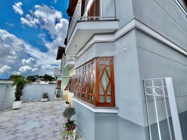 Casa para vender em condomínio fechado, 3 Suítes, 5 Banheiros, 4 Vagas, Jardim França