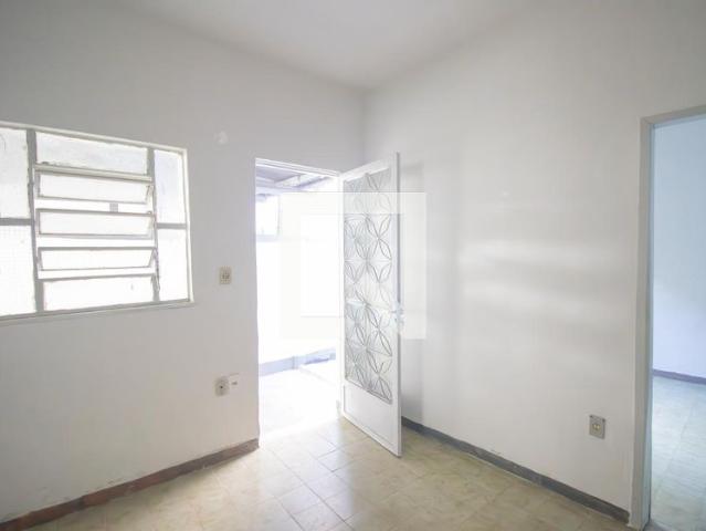 Casa, Paraíso, 1 Quarto, 30 m2 São Gonçalo