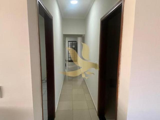 Casa Parque Via Norte 3 quartos em boa localização em Campinas