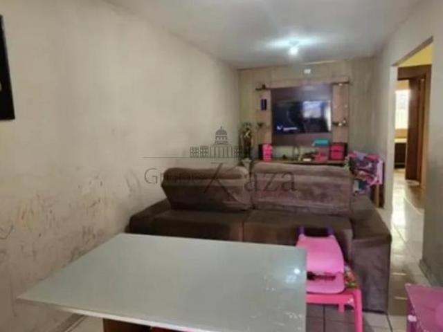 Casa Parque Califórnia 4 Dormitórios 124m² Estuda Permuta