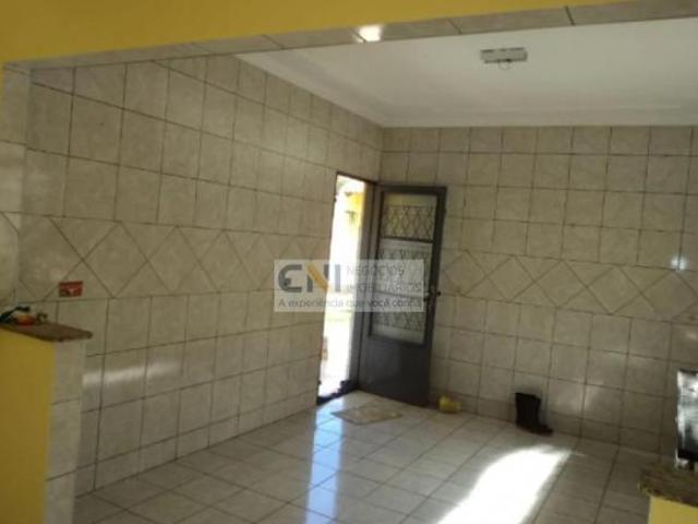 Casa parque das bandeiras Maringa