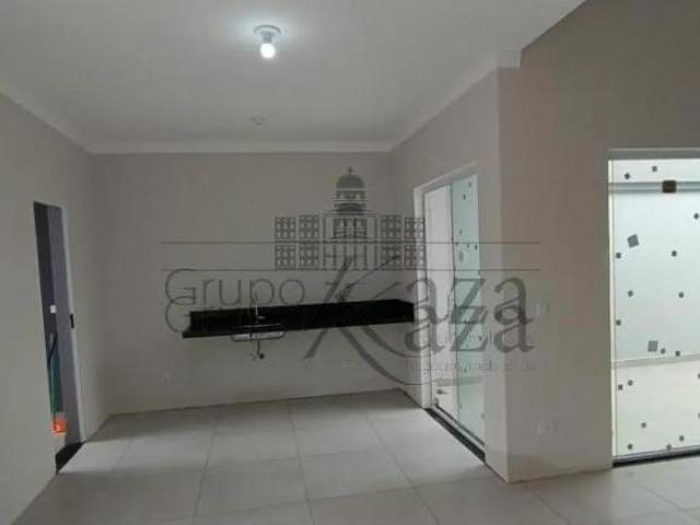 Casa Parque do Museu Caçapava 3 Dormitórios 175m²
