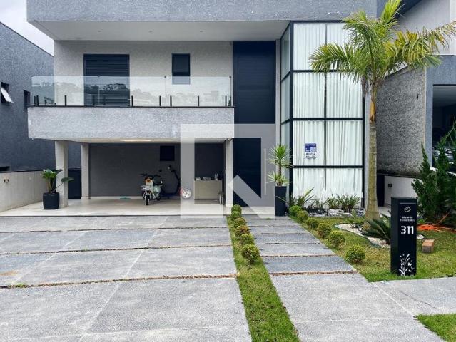 Casa, Parque Dom Henrique, 4 Quartos, 381 m2 Cotia