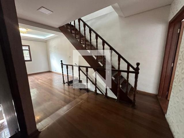 Casa, Parque dos Camargos, 3 Quartos, 190 m2 Barueri