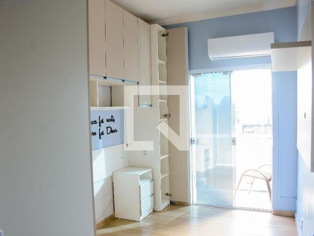 Casa, Parque Granja Esperança, 2 Quartos, 100 m2 Cachoeirinha