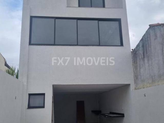 Casa no Pq Jambeiro com 3 quartos, 1 suite e espaço para piscina