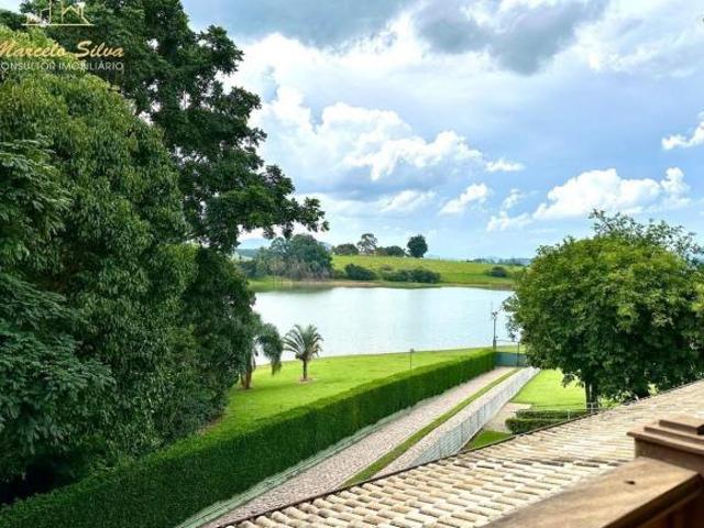 CASA PÉ NA ÁGUA COM VISTA MAGNÍFICA PARA A REPRESA EM BRAGANÇA PAULISTA