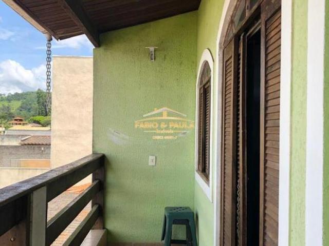 Casa pé na água em Atibaia SP