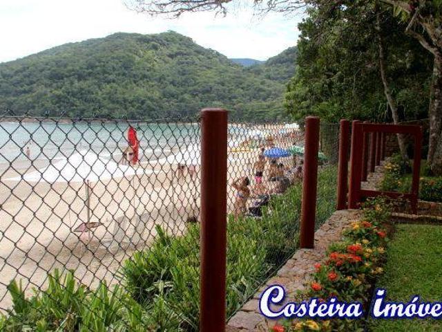 Casa pé na areia na praia Domingas Dias