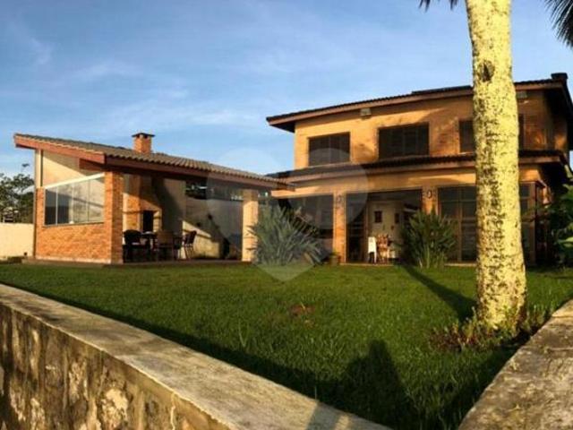Casa pé na areia com vista permanente para o mar | Alto padrão e integração total com a natureza