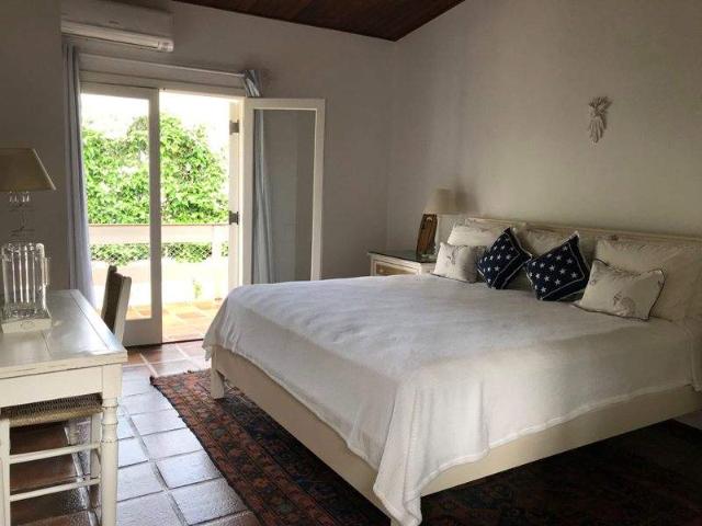 CASA PÉ NA AREIA DISPONÍVEL PARA JANEIRO E CARNAVAL