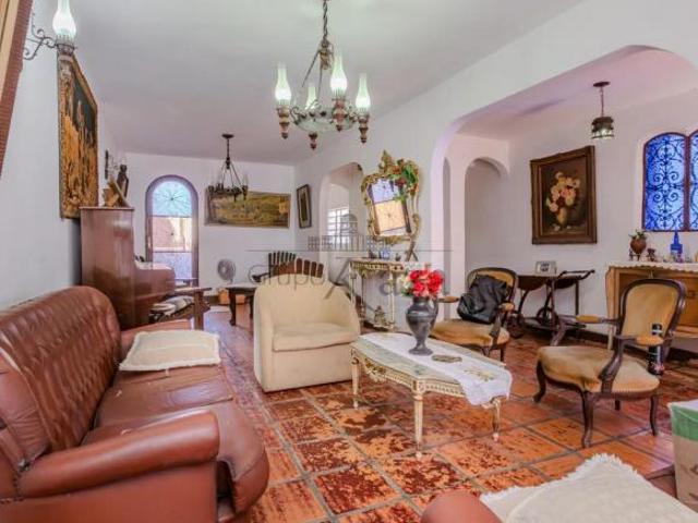 Casa Perdizes 3 Dormitórios 250m²