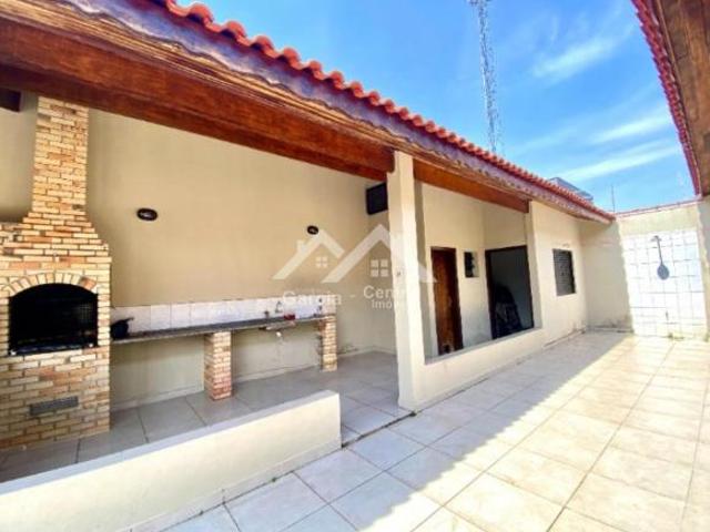 Casa perto da praia em Peruíbe