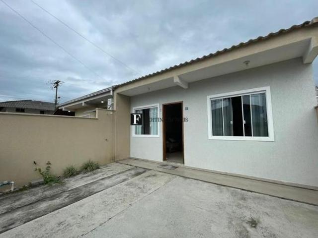 Casa perto da rodovia em Ipanema